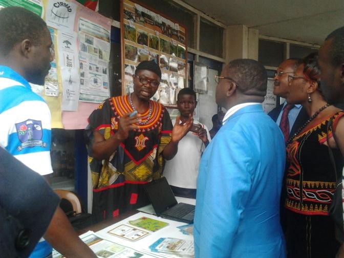 Awareness campaigns for enlightenment on the protection of snakes in ...