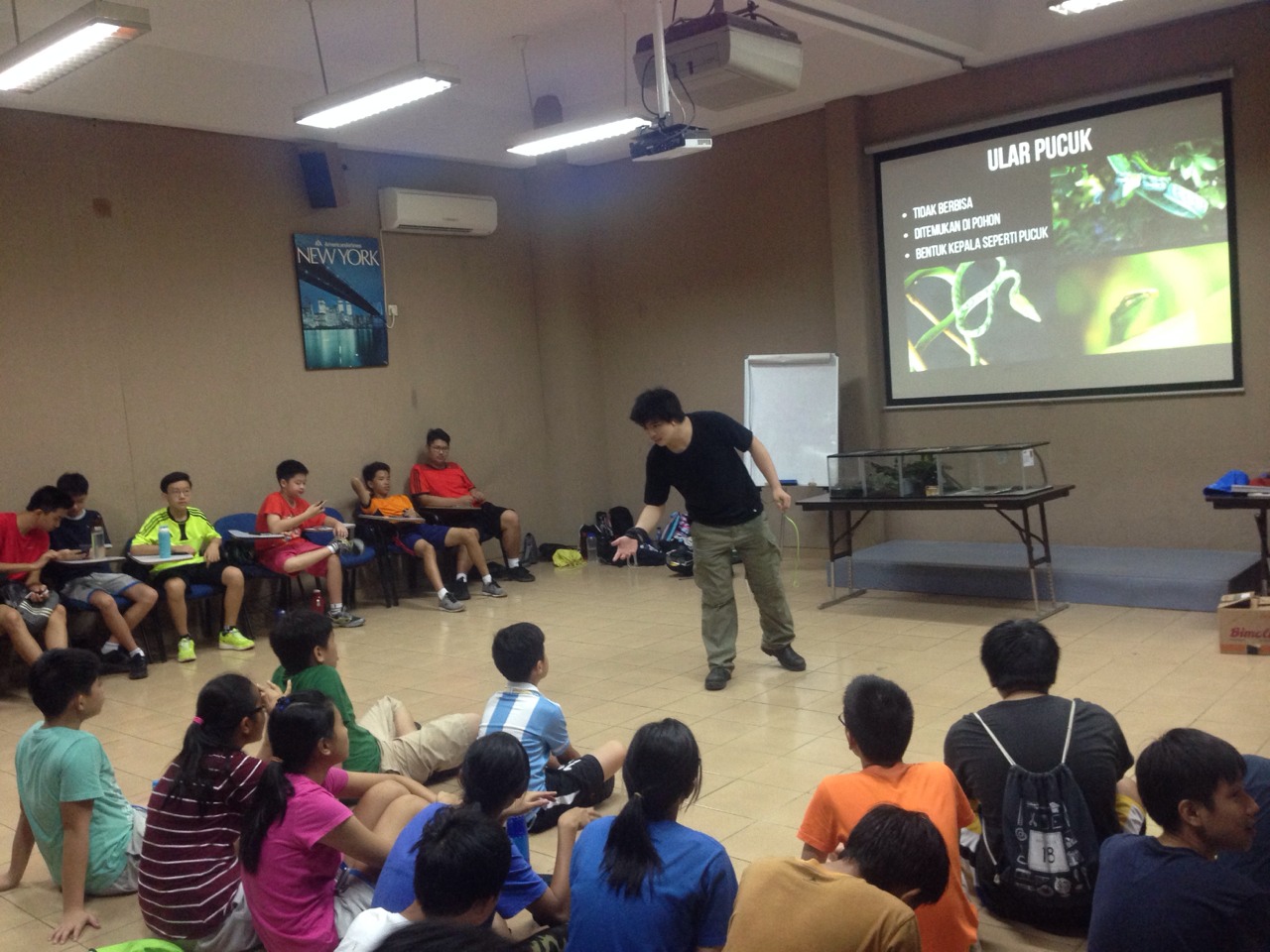 Human-Snake Conflict Mitigation in Bogor, Indonesia - Save The Snakes